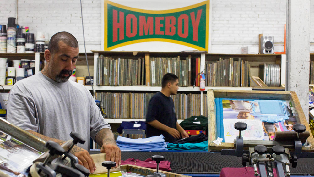 Fresh Air Interview: The Rev. Gregory Boyle — Priest Fights Gangs With ...