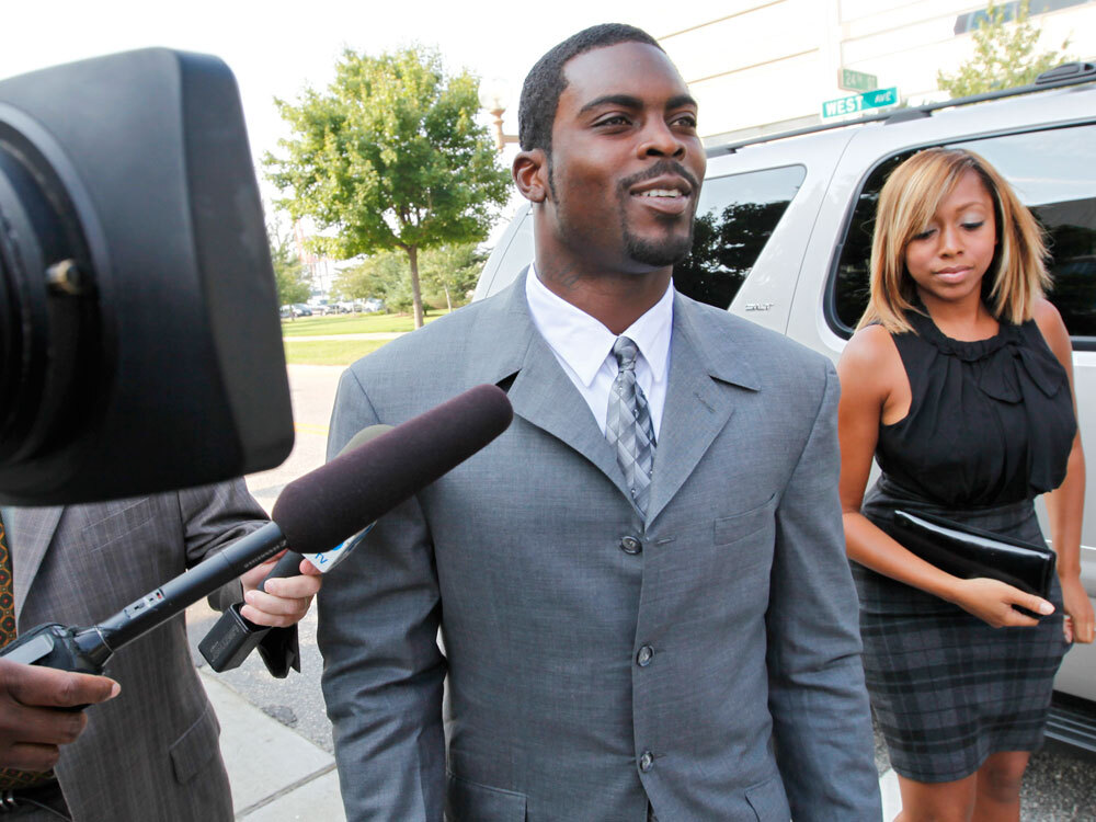Michael Vick Puts His $20M In Debts Behind Him : The Two-Way : NPR