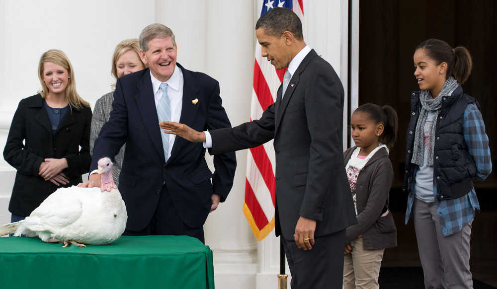 Obama 'Was Planning To Eat This Sucker'; But 'Courage' Is Pardoned ...