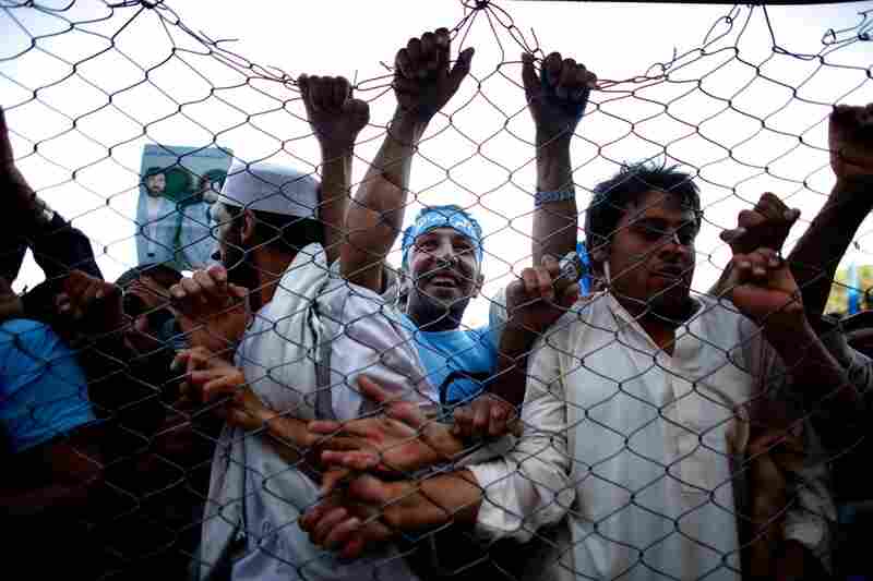 Afghan Candidates Hit Campaign Trail : NPR