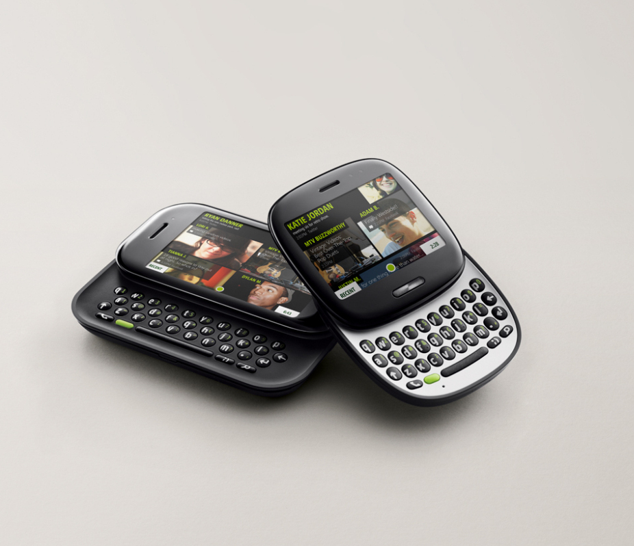 Kin You Believe It? Microsoft Hangs Up New Phones : All Tech Considered ...