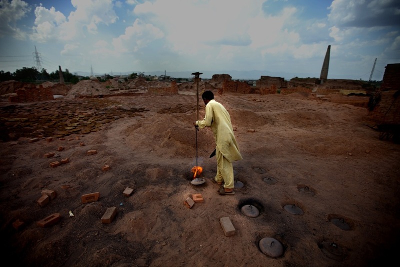 'Builders Of The Nation' Ply Ancient Craft In Pakistan : NPR