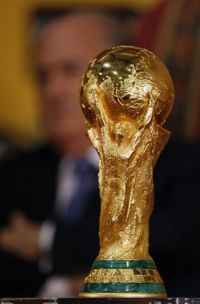 Yeah, I Said It: The World Cup Trophy Is Hideous : Show Me Your Cleats ...