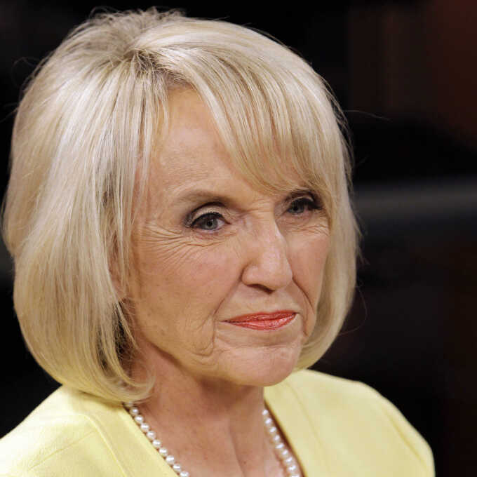 And The Reason To Vote For You, Gov. Brewer, Is ... Is ... ??? : It's ...