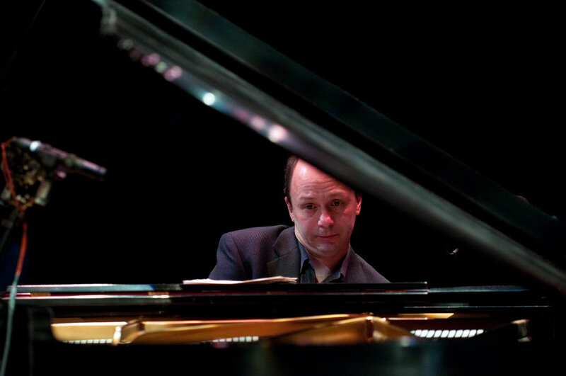 A Jazz Piano Christmas : NPR