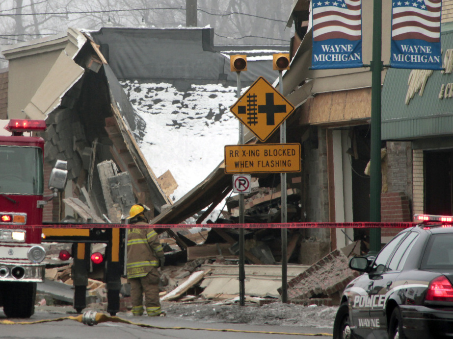 Last Body Pulled, Hundreds Evacuated After Michigan Explosion | WBUR