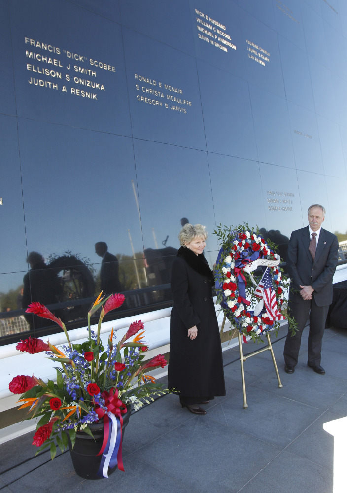 NASA Ceremony Marks 25th Challenger Anniversary : The Two-Way : NPR