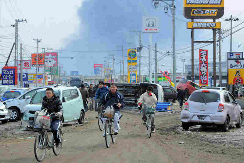 Photo Gallery: Japan In Crisis - March 13, 2011 : NPR