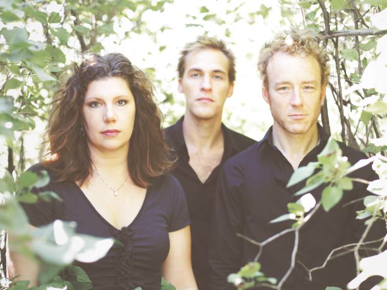 First Listen: Low, 'C'mon' : NPR