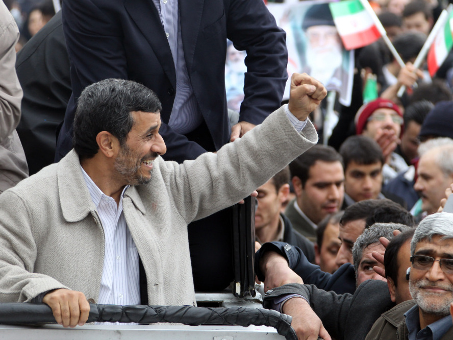 Foreign Policy: Iran's Green Movement Could Go Blue : NPR