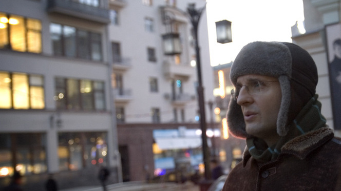 Movie Review - 'Exporting Raymond' - In Russia, Loving 'Raymond' Takes ...
