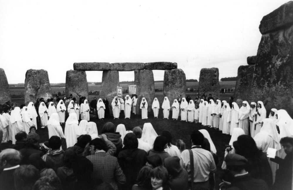 Photos: On Summer Solstice, Druids At Stonehenge : The Picture Show : NPR