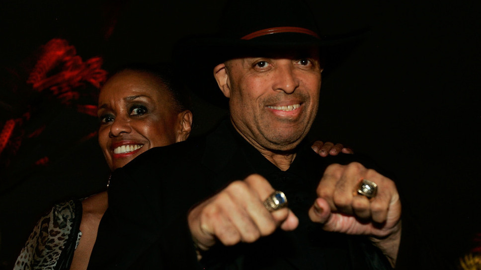 Football Hall Of Famer John Mackey Has Died : The Two-Way : NPR