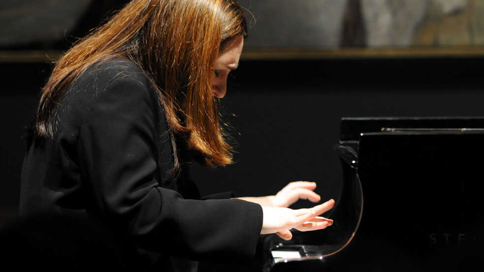 Simone Dinnerstein Communes With Bach : NPR