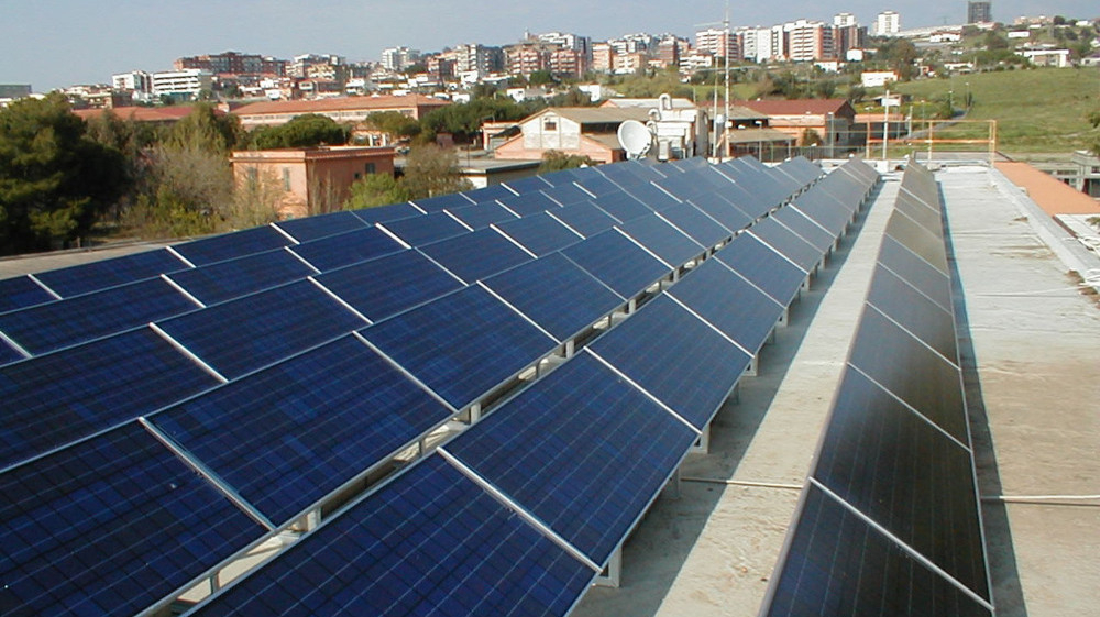 Evergreen Solar Panel Maker Files For Chapter 11 : The Two-Way : NPR