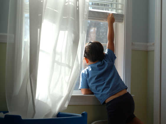 Even Windows On First Floor Pose Risk Of Falls For Youngsters : Shots ...
