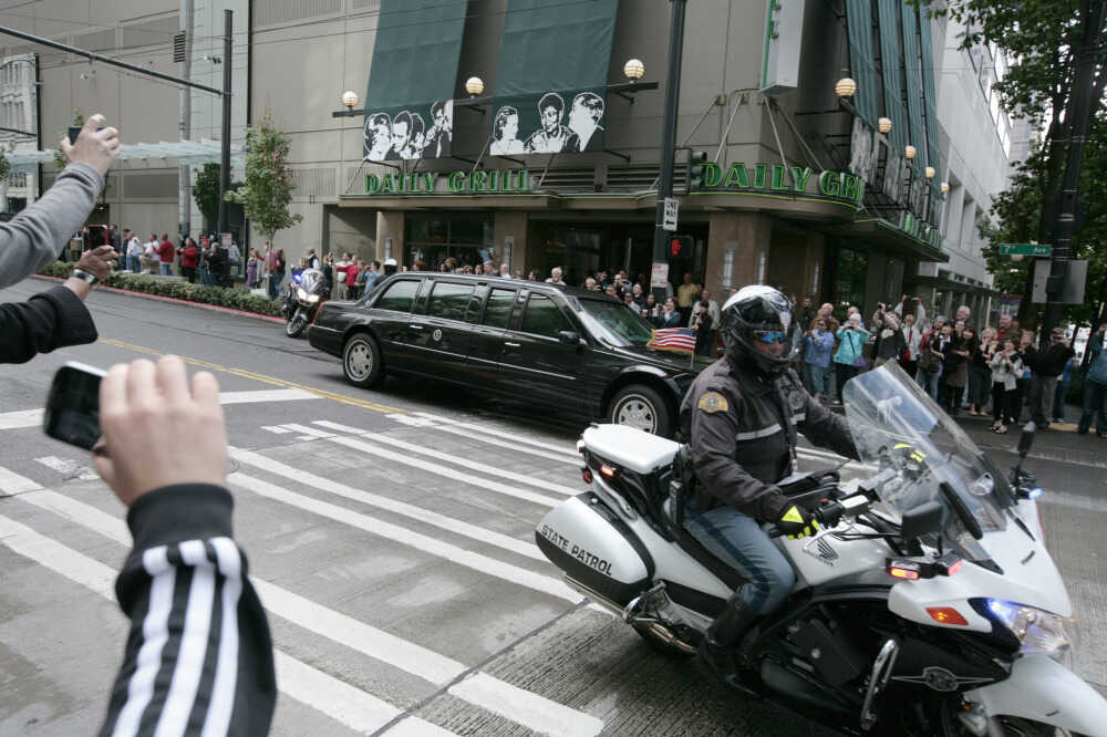 Obama Raises $70 Million In 3rd Qtr For Re-election, DNC : It's All ...