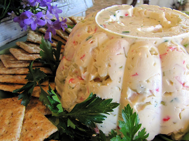 Layered Crab Mold : NPR