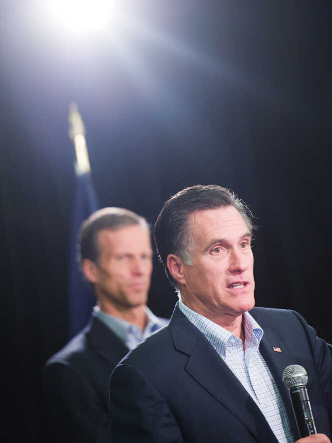 Romney To Iowans: 'Country Counts On You' : NPR