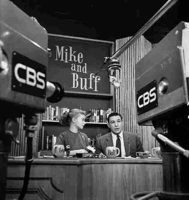 Veteran Newsman Mike Wallace Of '60 Minutes' Dies : NPR