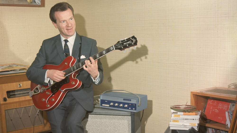 Remembering Bert Weedon, Guitar Teacher To Stars : The Record : NPR