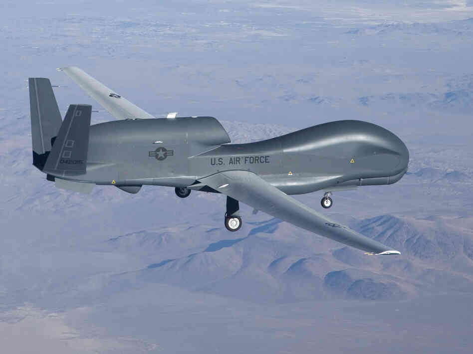 Vintage Spy Plane Gives High-Tech Drone A Run For Its Money : All Tech ...