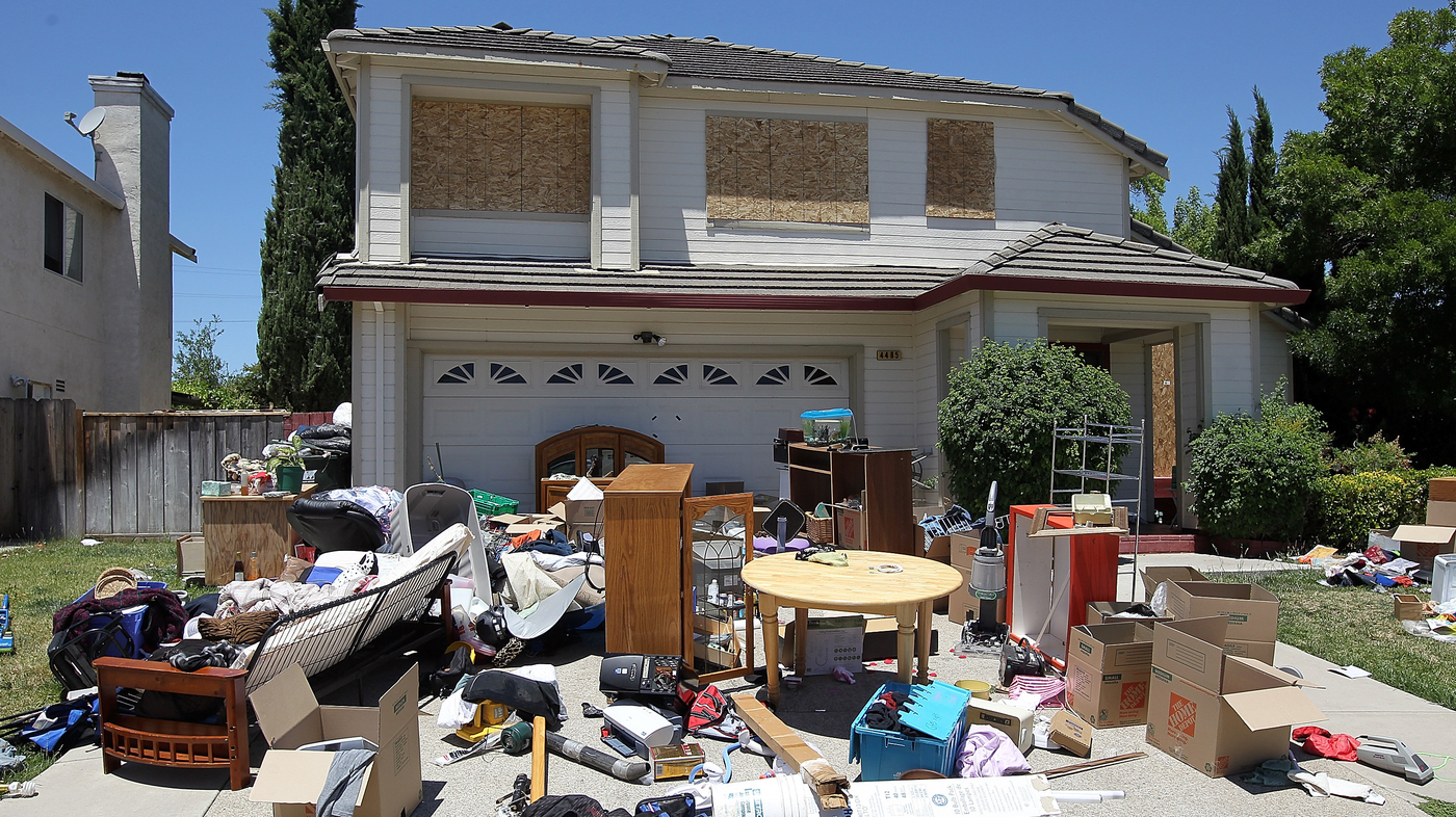 Report: Some Americans Have Lost Homes Over As Little As $400 : The Two ...