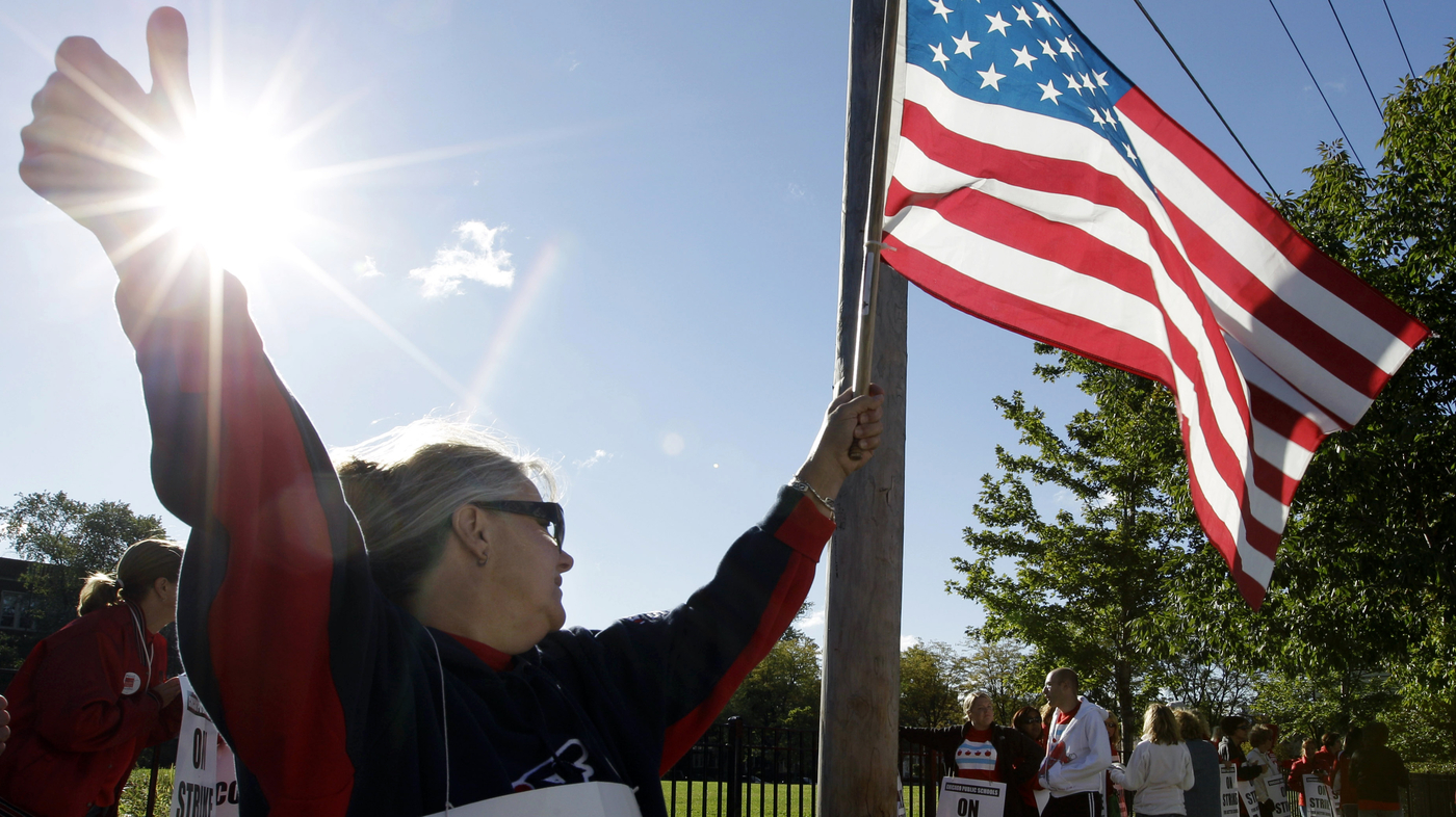 After Seven Days, Chicago Teachers Vote To Suspend Strike : The Two-Way ...