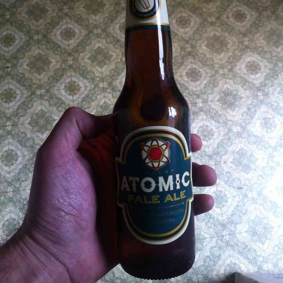 U.S. Explodes Atomic Bombs Near Beers To See If They Are Safe To Drink ...