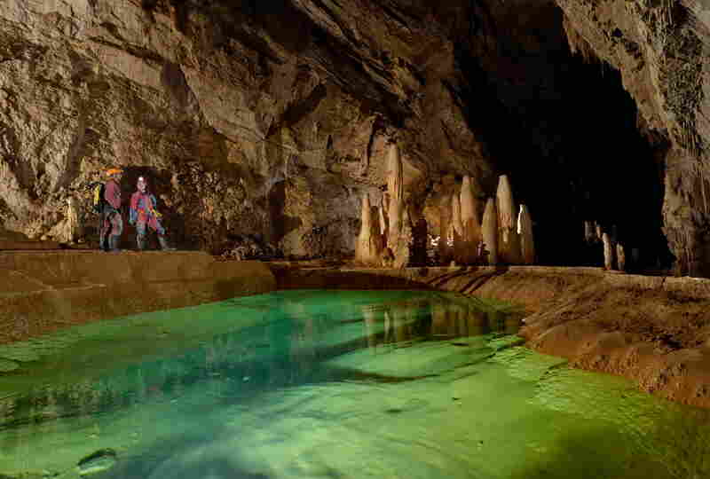 Illuminating The Underworld In A Deep, Dark French Cave : The Picture ...