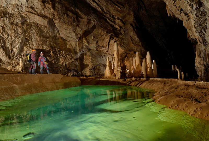 Illuminating The Underworld In A Deep, Dark French Cave : The Picture ...