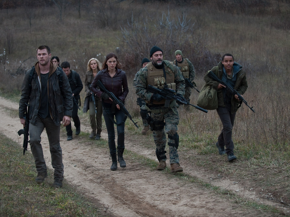 Movie Reviews - 'Red Dawn' - A Remake That Will Leave Fans Seeing 'Red ...