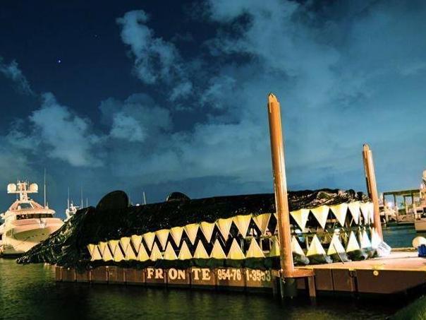 VIDEO: Miami's 100-Foot-Long (And Growing) Mechanical Alligator Head ...