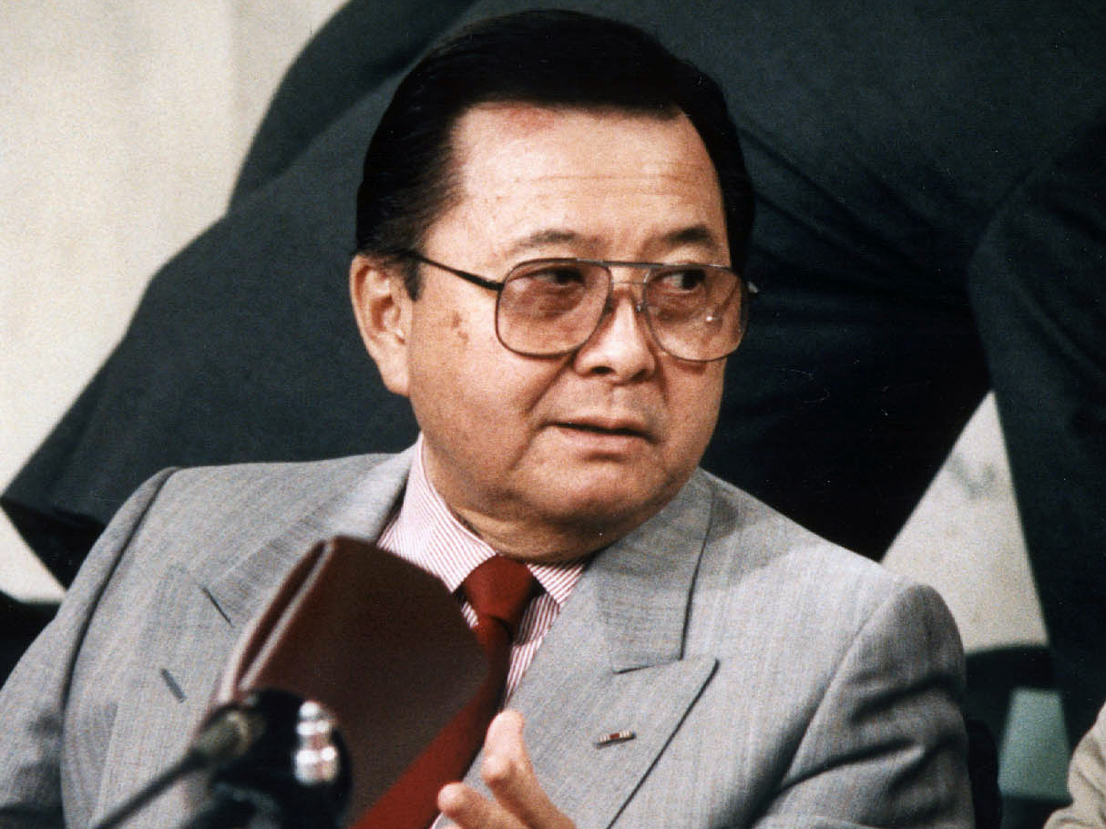 Sen. Daniel Inouye Dies At 88, As Senate Loses Its Most Senior Member ...