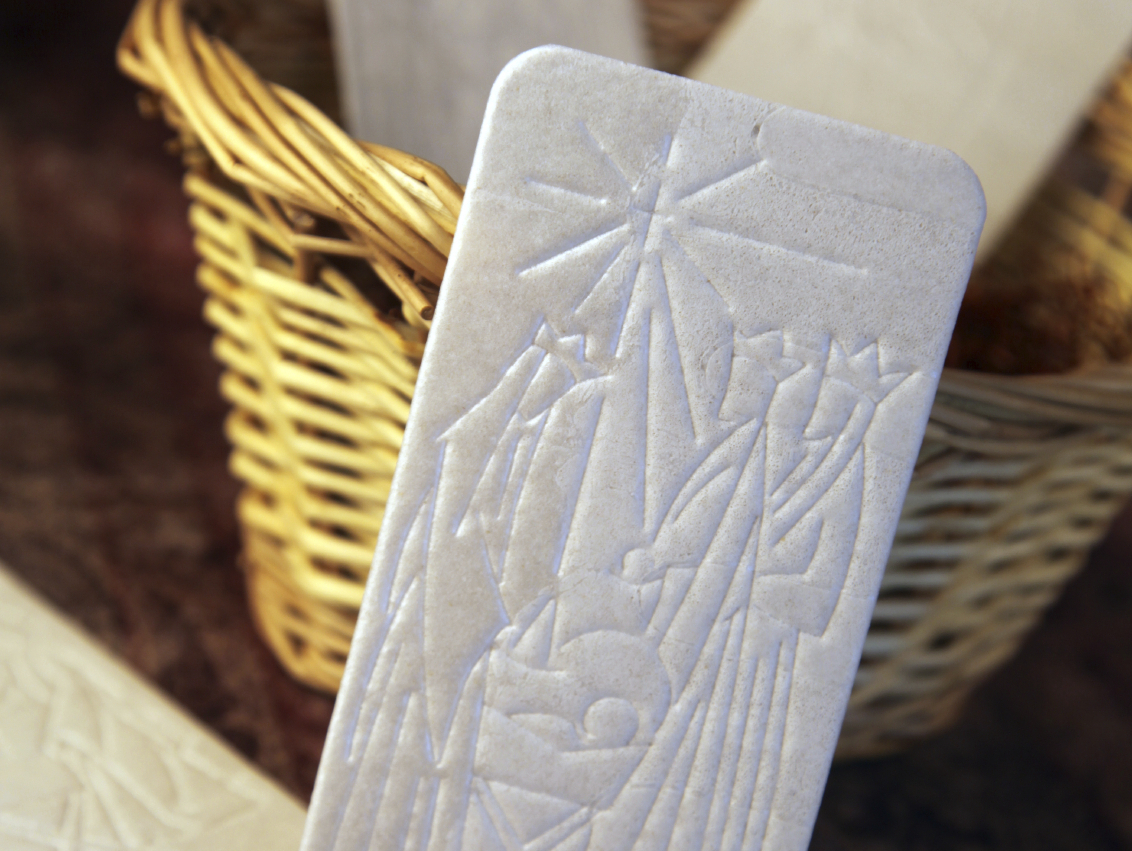 Polish Christmas Wafer: A Flavorless Tradition That's Oh So Sweet ...