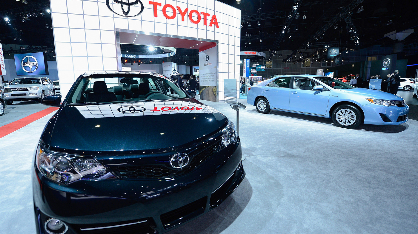 Toyota Moves To Settle 'Sudden Acceleration' Lawsuits For More Than $1 ...