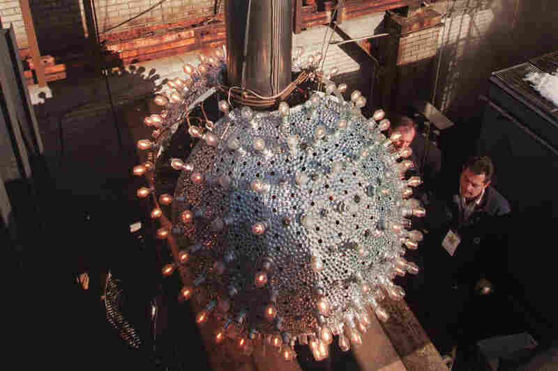 An Abridged Design History Of The Ball (And Can You Name Its Real Shape ...