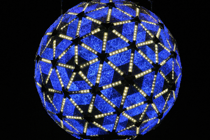 An Abridged Design History Of The Ball (And Can You Name Its Real Shape ...