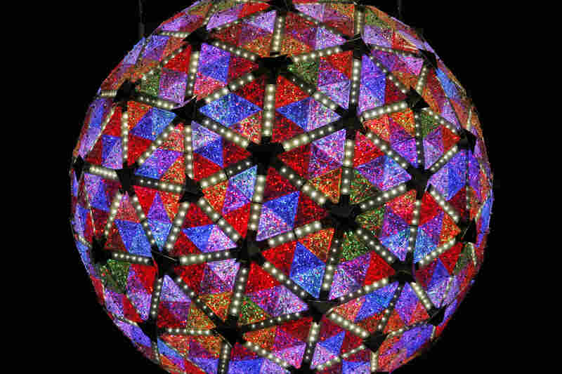 An Abridged Design History Of The Ball (And Can You Name Its Real Shape ...