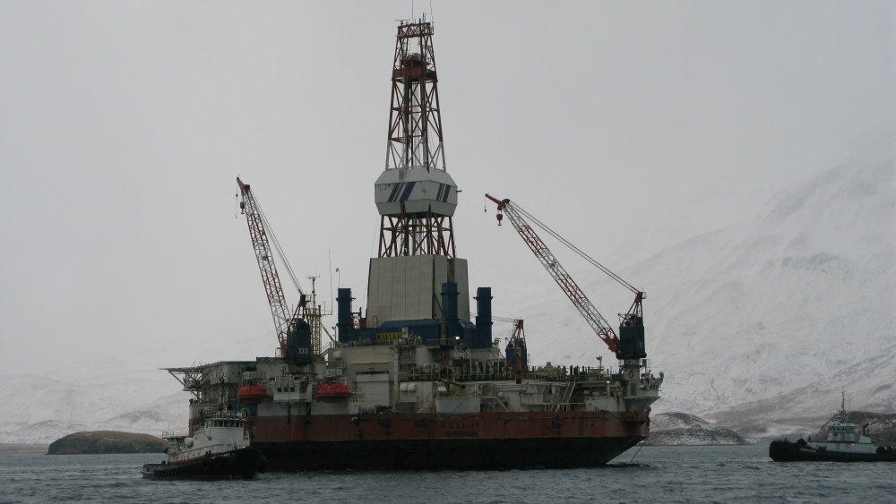 Oil Drilling Rig Runs Aground In Gulf Of Alaska : The Two-Way : NPR