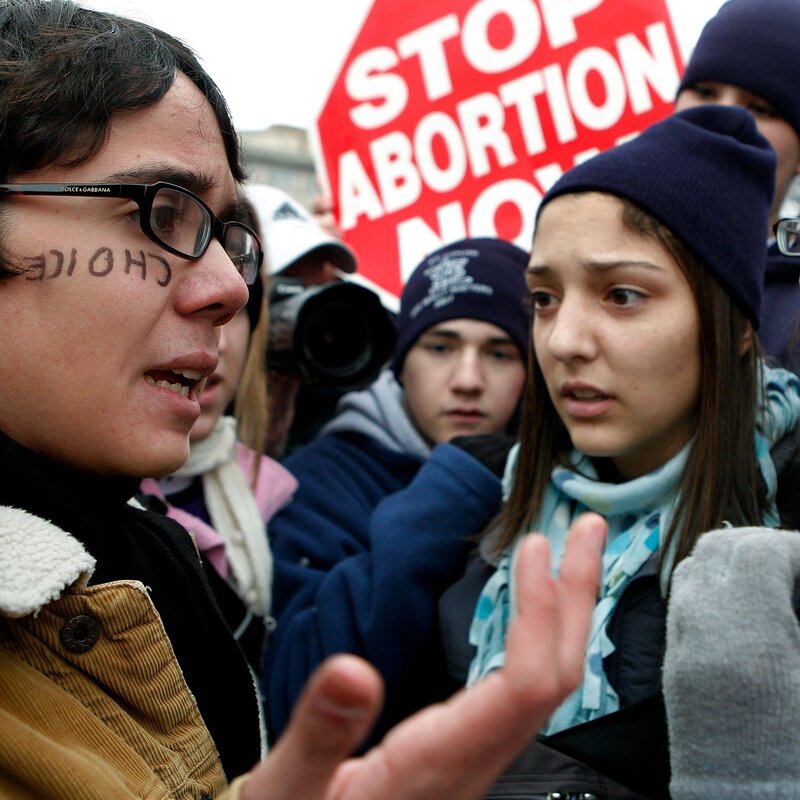 Roe May's Instagram, Twitter & Facebook on IDCrawl