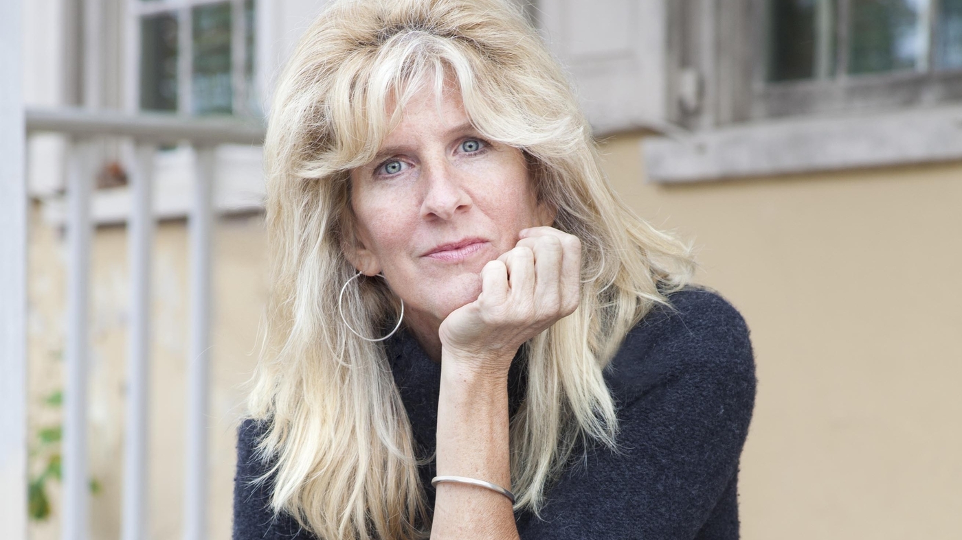 Book Review: 'Vow' By Wendy Plump : NPR