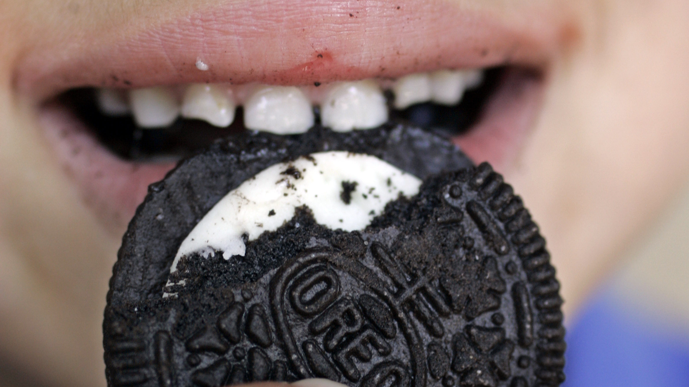 Video: Machine Unlocks The 'Physics' Of Separating Oreos : The Salt : NPR