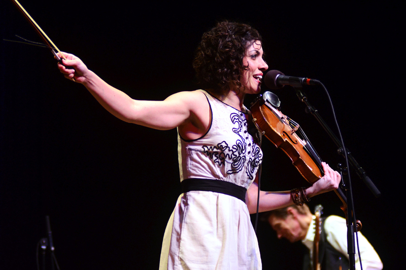 Carrie Rodriguez On Mountain Stage : NPR