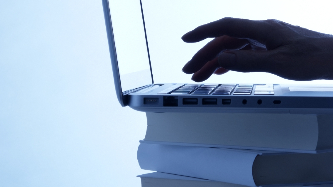 Opposition Research Boot Camp: Learning To Dig For Political Dirt : It ...