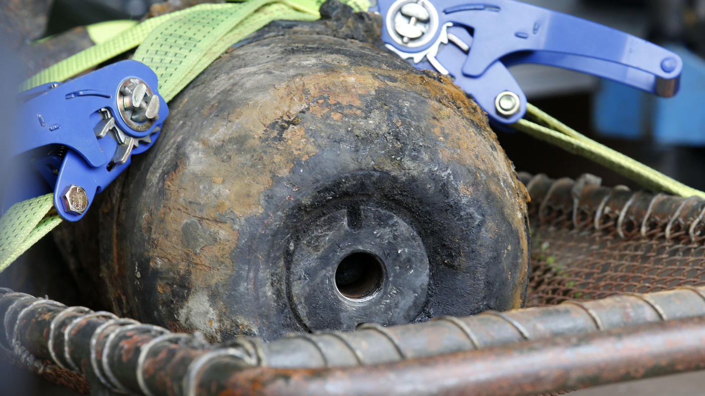 All Clear In Berlin After 220-Pound WWII-Era Bomb Is Defused : The Two ...