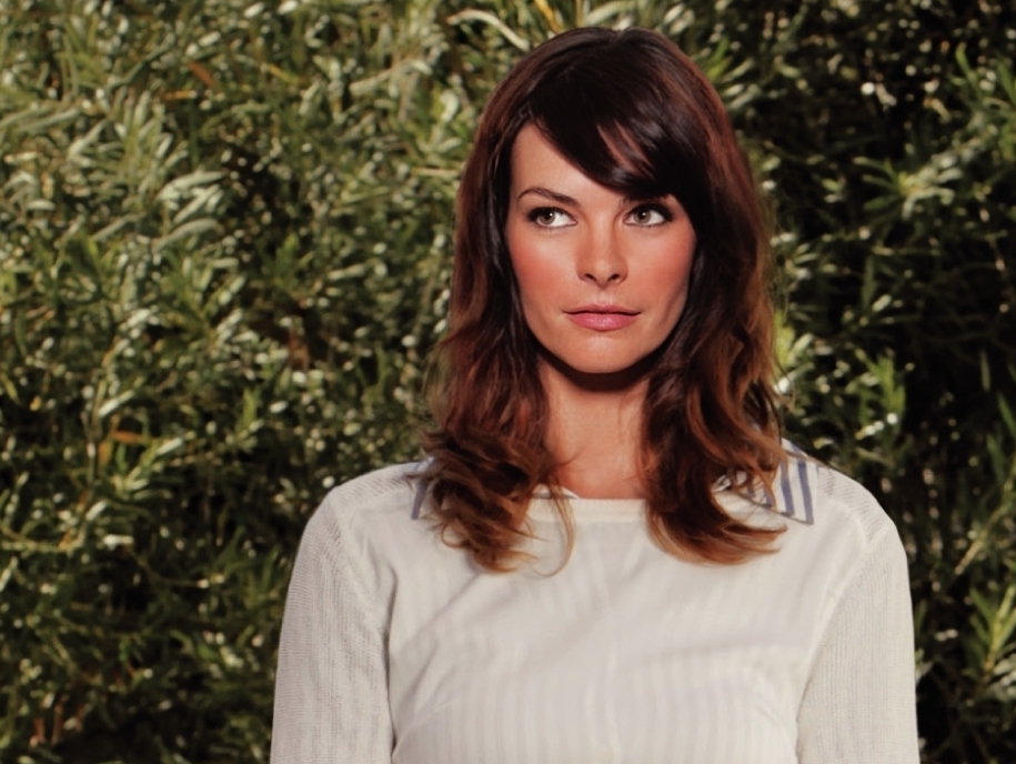 How Twitter Star Kelly Oxford Makes Everything 'Perfect' | WBUR