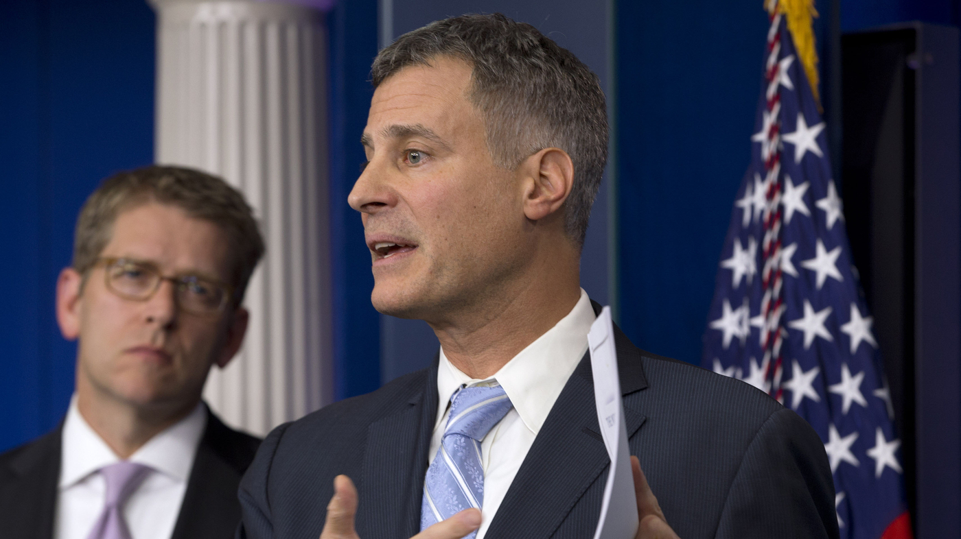 Head Of White House Economic Council To Step Down : The Two-Way : NPR