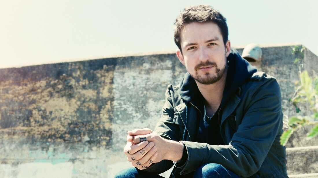 Frank Turner: A Punk Poet With A Confessional Streak : NPR