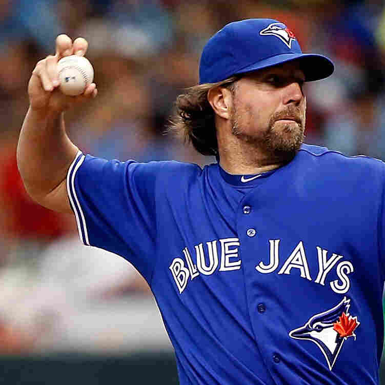 The Knuckleball Can Devastate, So Why Don't All Pitchers Throw It ...